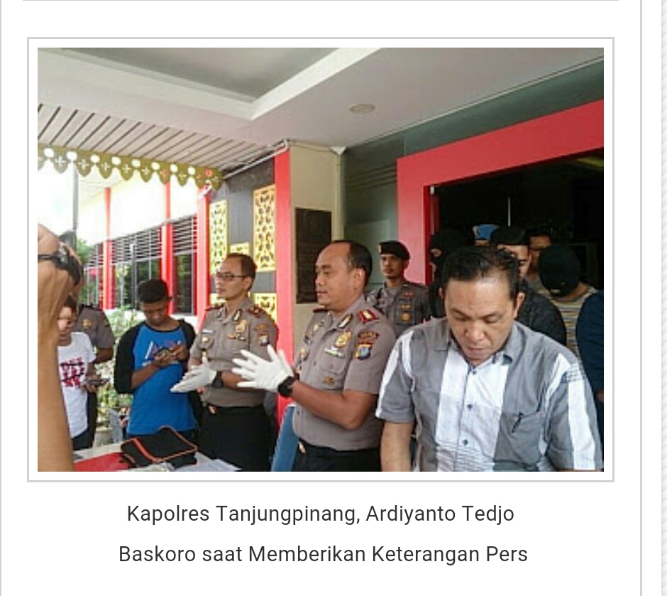 Kapolres Tanjungpinang, Ardiyanto Tedjo Baskoro saat Memberikan ...