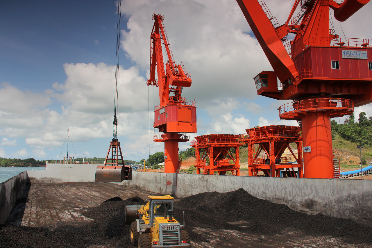 PLN Batam Lakukan Perbaikan Infrastruktur Pembangkit - acikepri.com