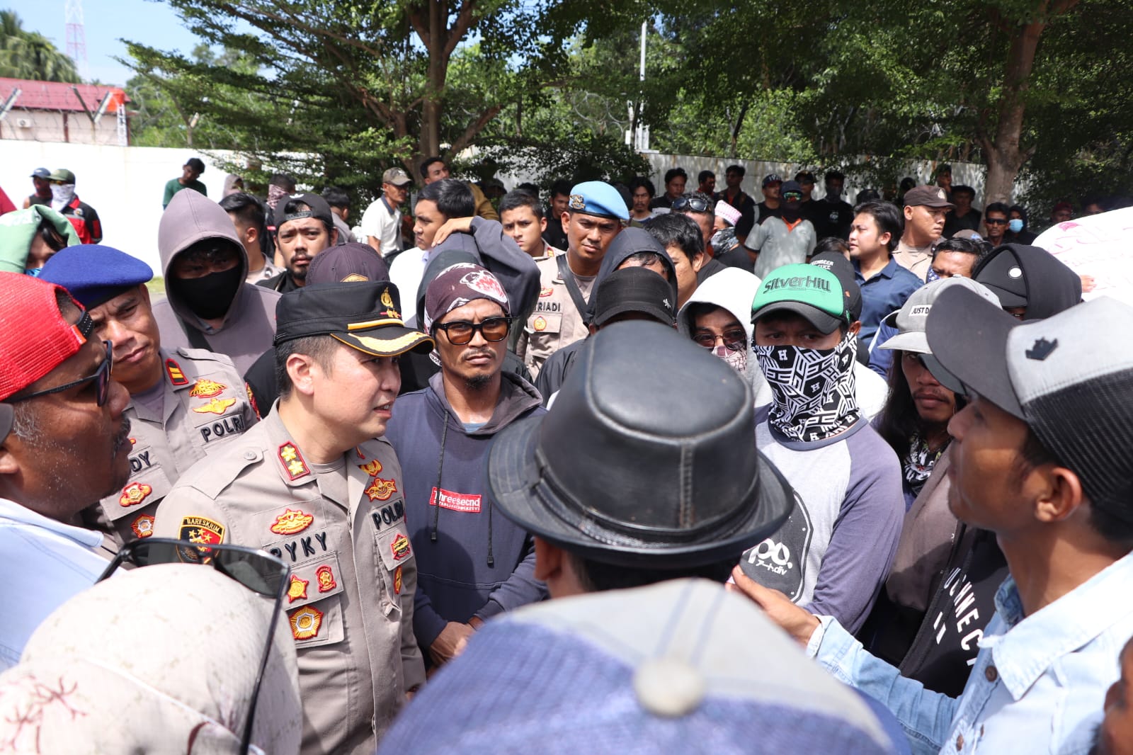Kapolres Karimun Pimpin Pengamanan Unjuk Rasa Di PT. Saipem Karimun ...
