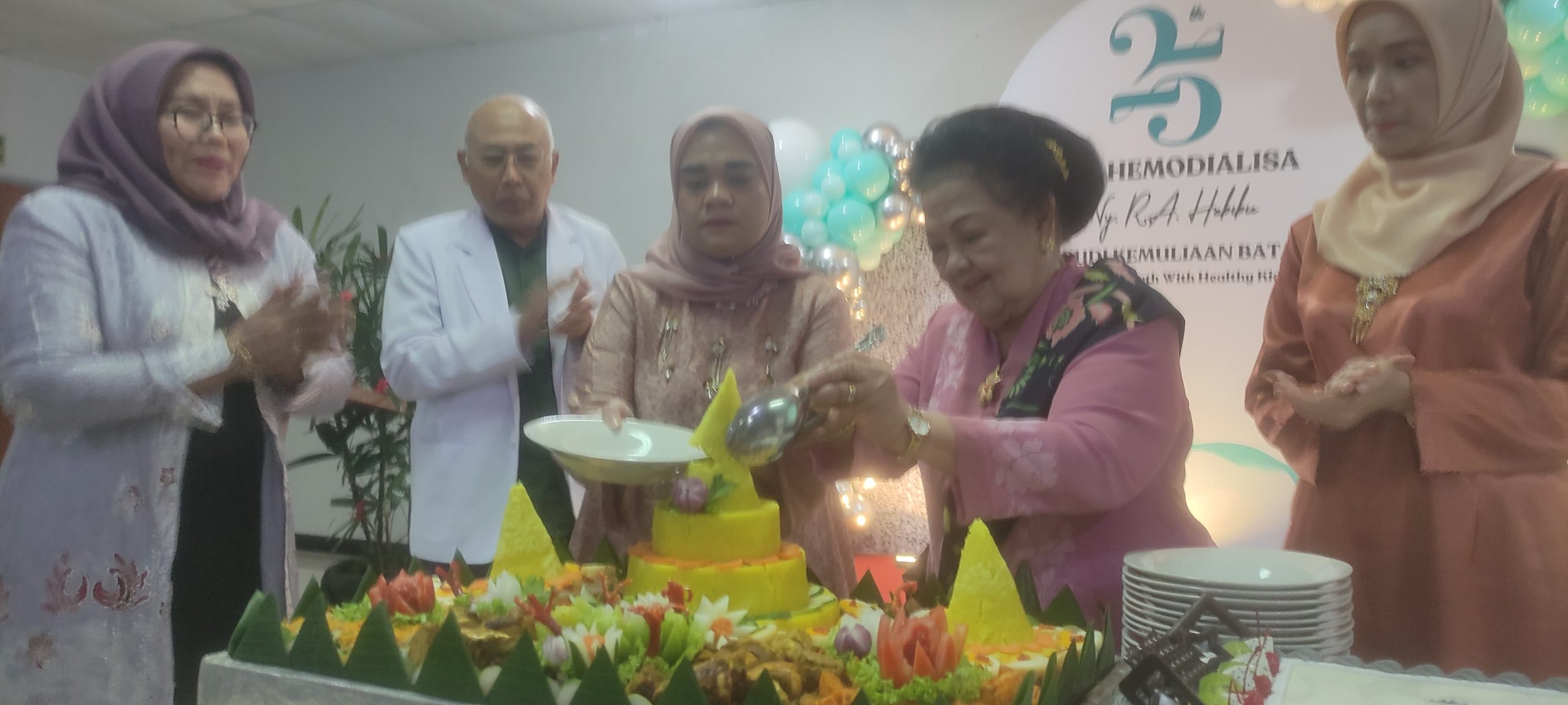 Syukuran 25 Tahun, Unit Pelayanan Cuci Darah RSBK Batam Terlengkap dan ...